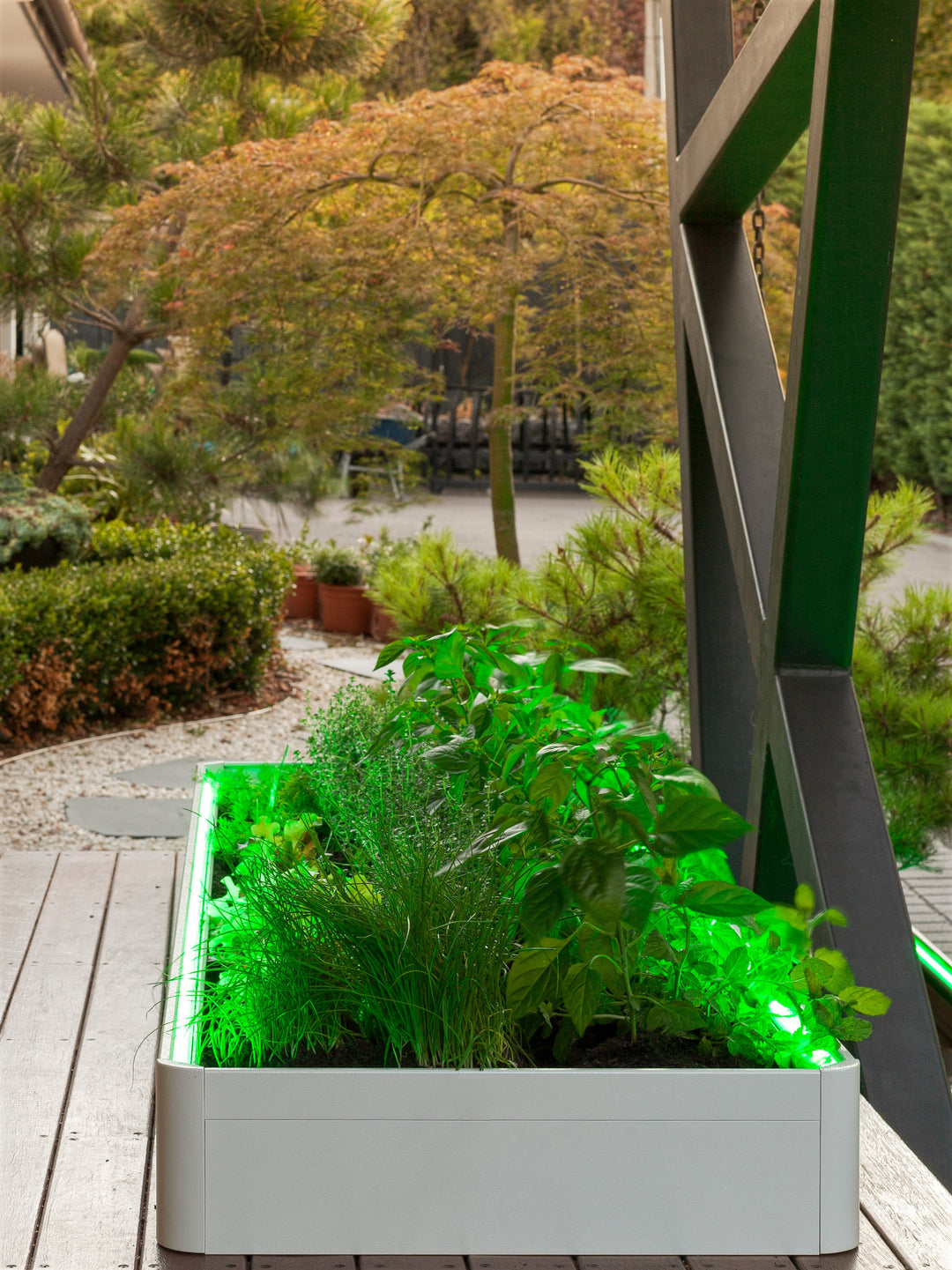 Edglit – Modular garden edging + lighting